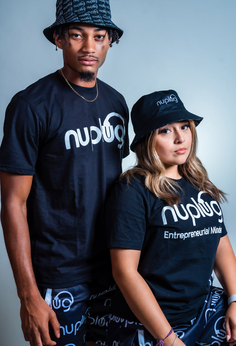 Black and White Reversible Bucket Hats – nuplug-apparel
